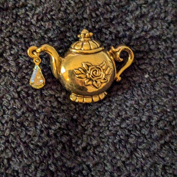Avon | Jewelry | Vintage Avon Teapot Pin | Poshmark